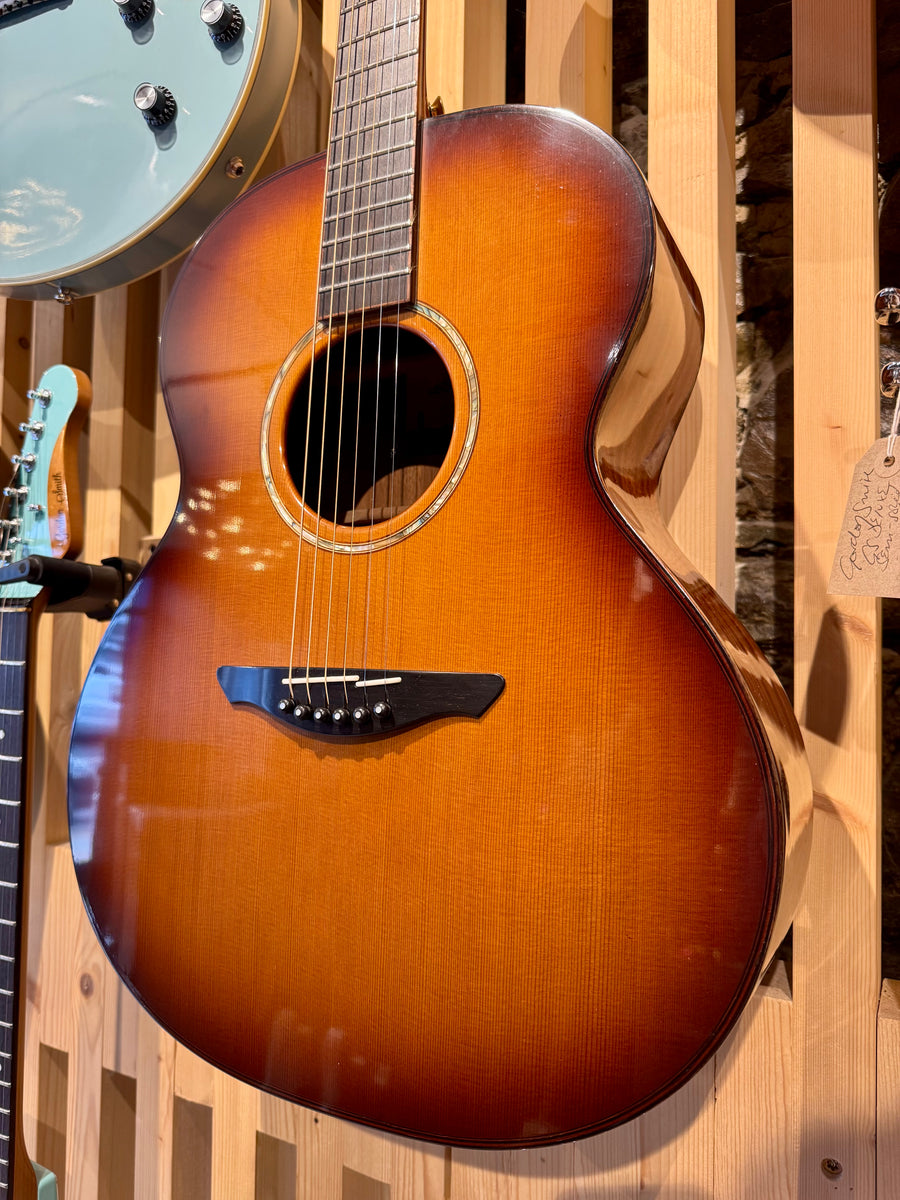 Avalon A1-10 Pioneer Custom (Preloved) – Windmill Guitars